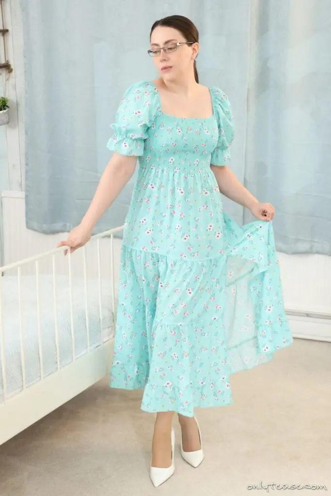 Only Tease Little Miss Fox in a summer dress and sheer stockings